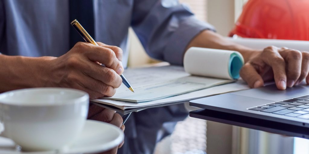 How to Pay Your Staff: Task Rate Vs. Hourly Rate - Two-Brain Business